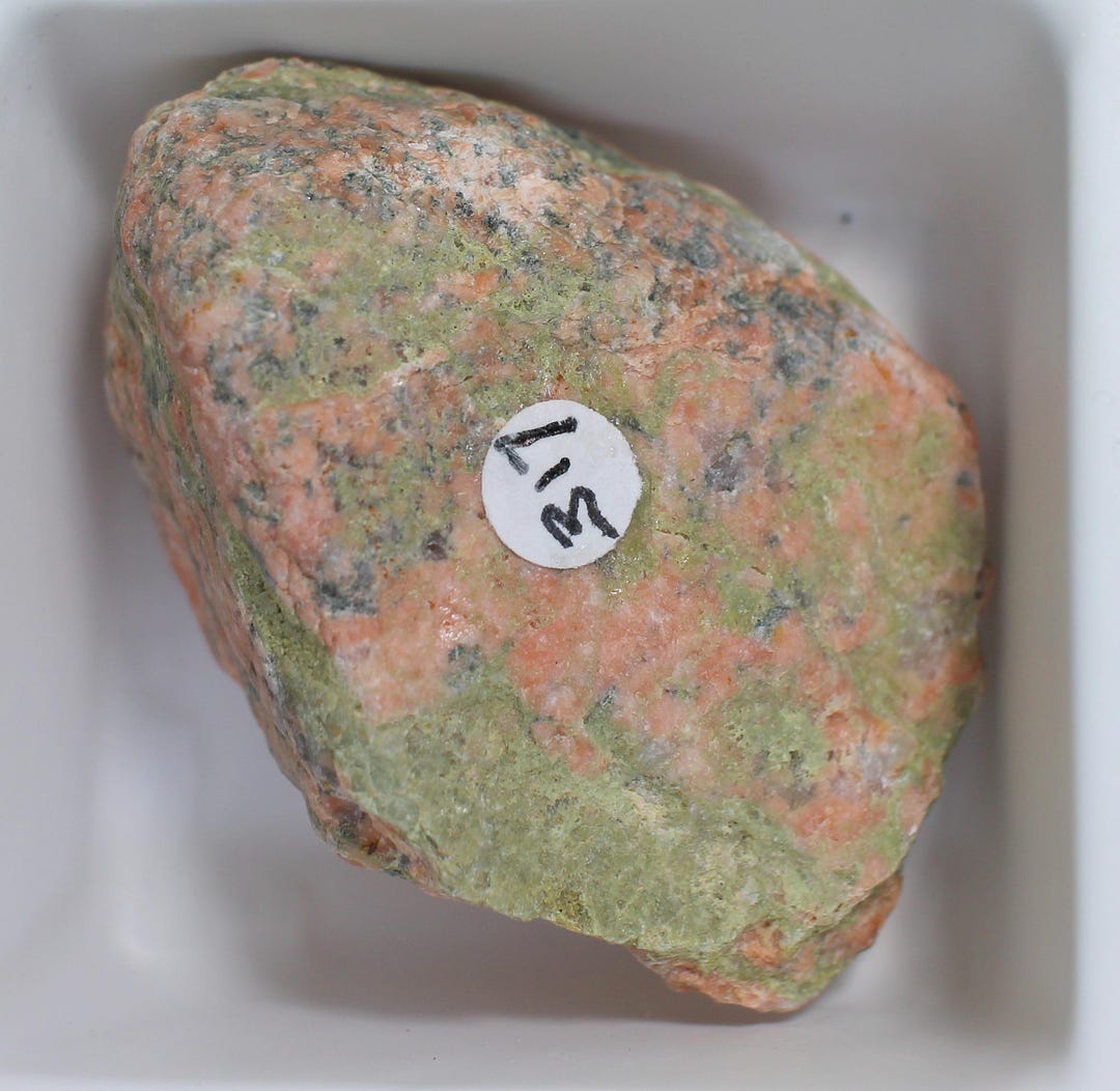 15 Pc. Handmade Rock Collection, Labeled, Numbered, With Display Box - Examples of Igneous Rocks ...