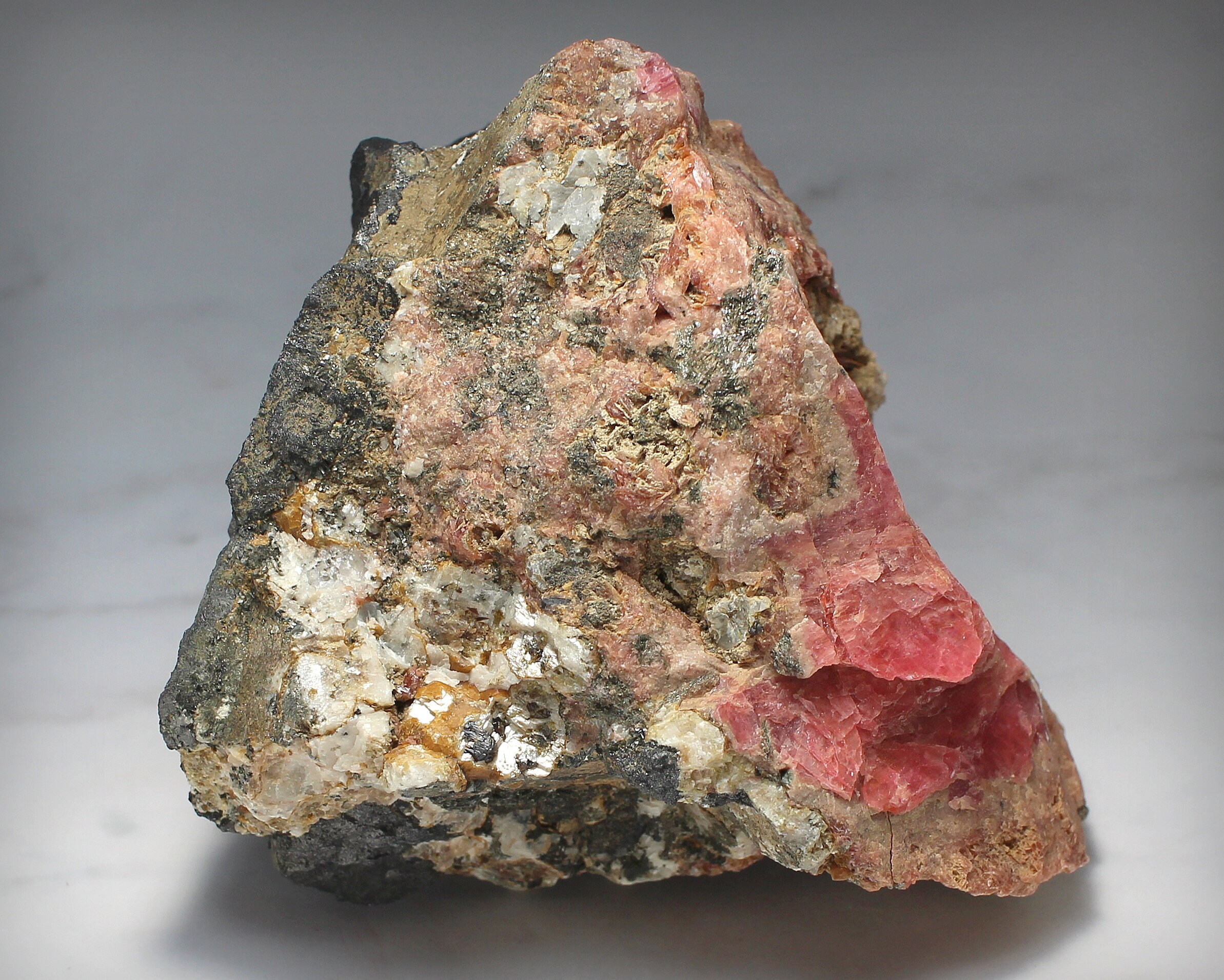 Home Décor Home & Living Rocks & Geodes of Magnetite with yellow quartz ...