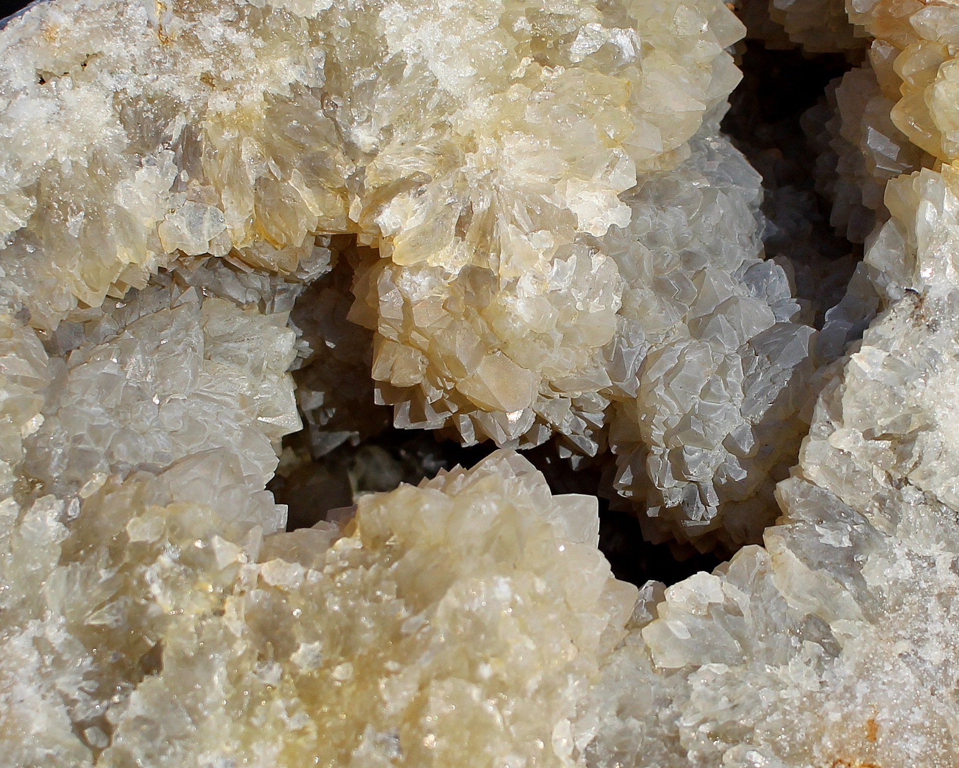 VERY Large Cauliflower Geode Half with Spiky Quartz Crystal | Etsy
