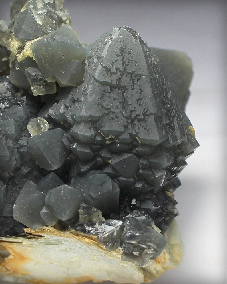 Prase Quartz With Calcite Bluish-green Prase Quartz With - Etsy