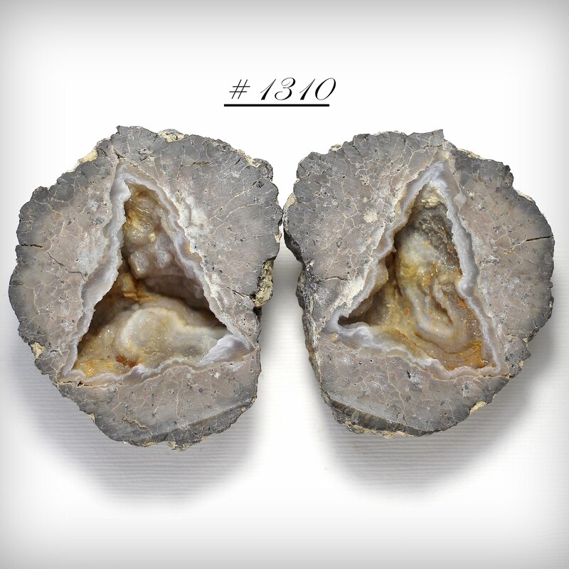 Chalcedony Geode - Etsy
