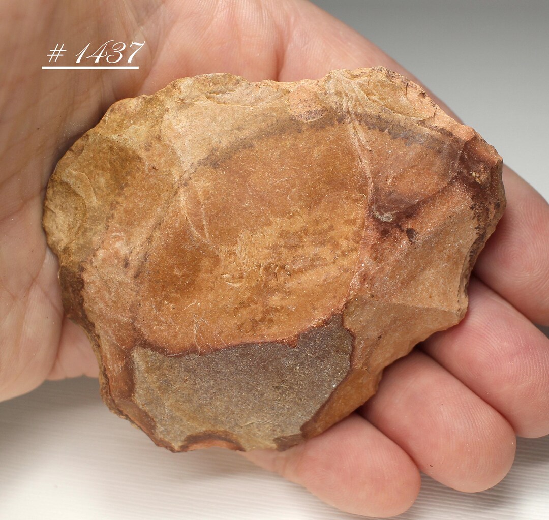 Natural Chert Shaped Like A Stone Scraper Tool - A Non-artifact From ...