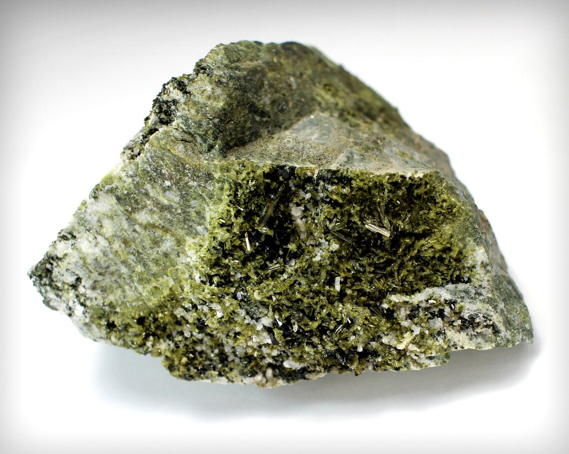 Lovely Green Epidote With Black Augite and Clear Albite From - Etsy