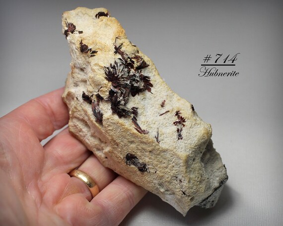 Vintage Specimen of Lustrous Brown/red Hubnerite Crystals on | Etsy