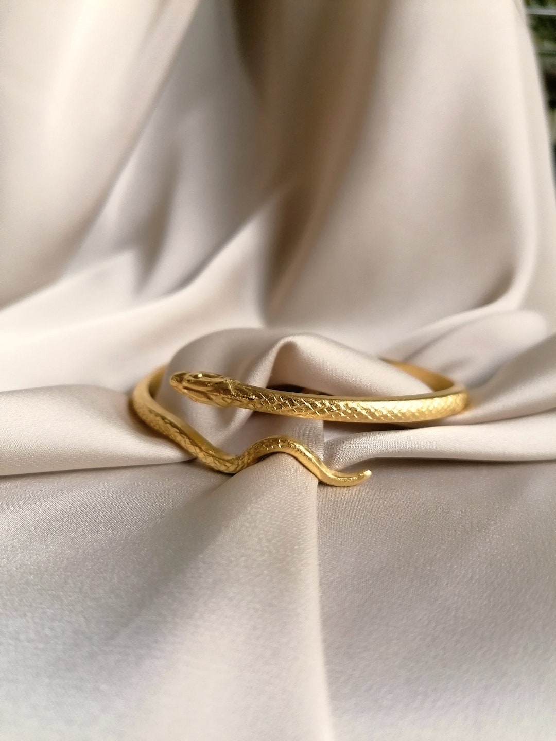 Reproduction of an Ancient Egyptian Snake Bracelet From the Louvre ...