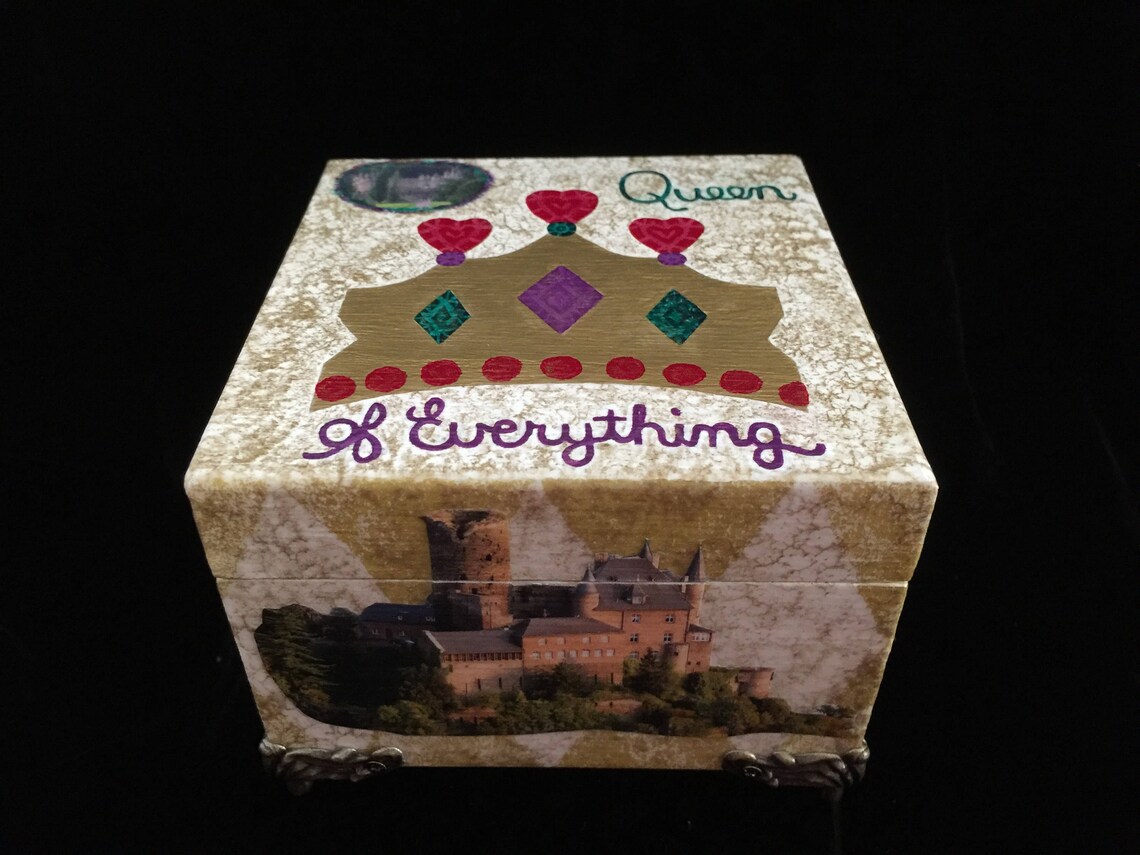 Queen of Everything, Decoupaged and Handpainted Jewelry Box - Etsy