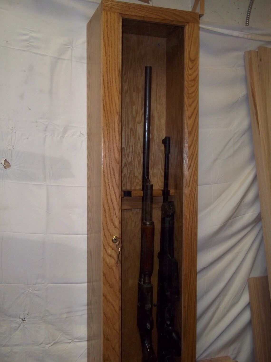Red Oak Locking Gun Cabinet for 4 Rifles or Shotguns - Etsy