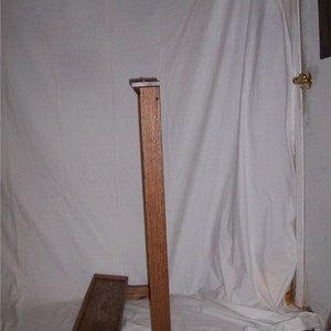 8 Gun Red Oak Display Rack ~ Unfinished, Natural or Walnut Finish - Etsy