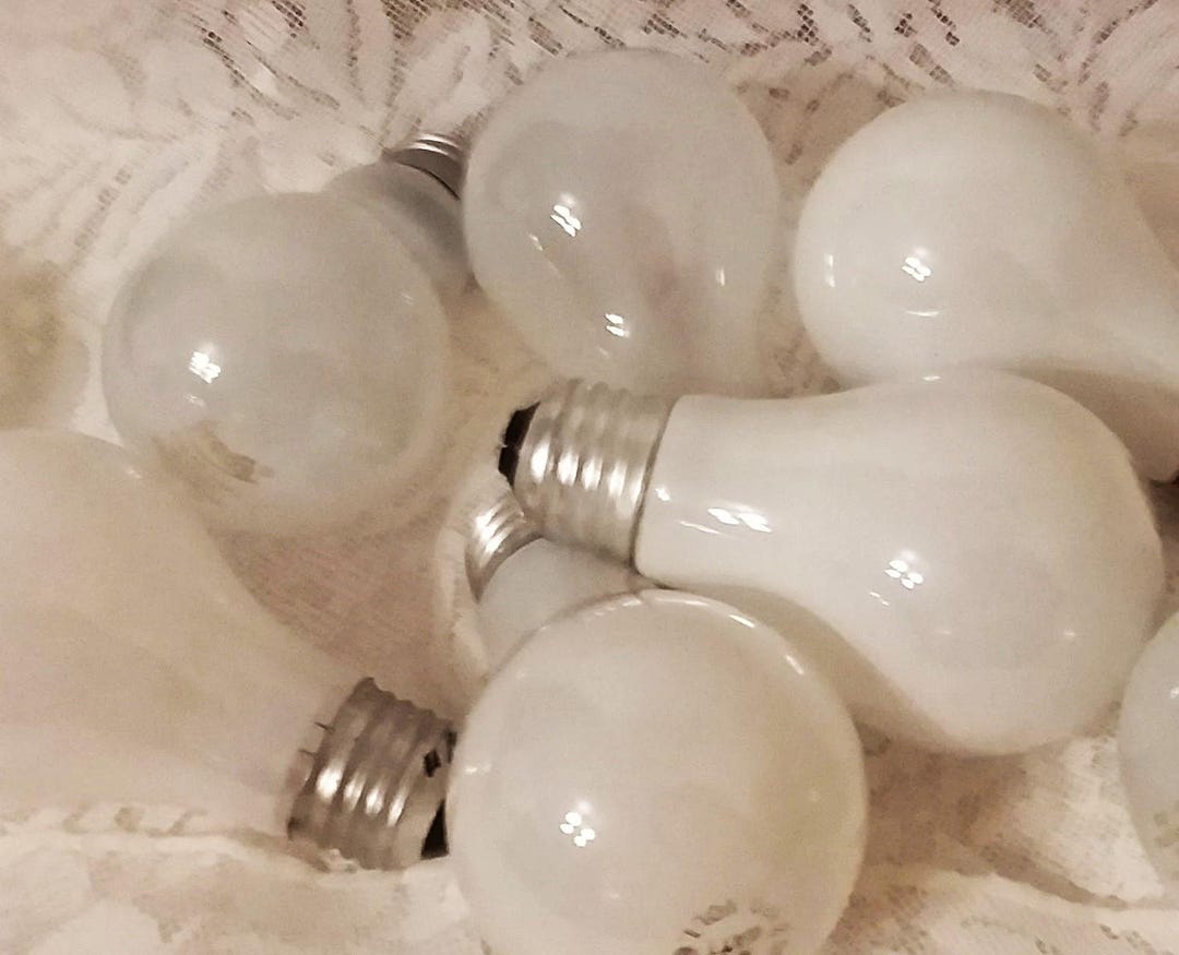 Used Lightbulbs for Crafting: Recycled Artist Canvas - Set of 6 - Etsy