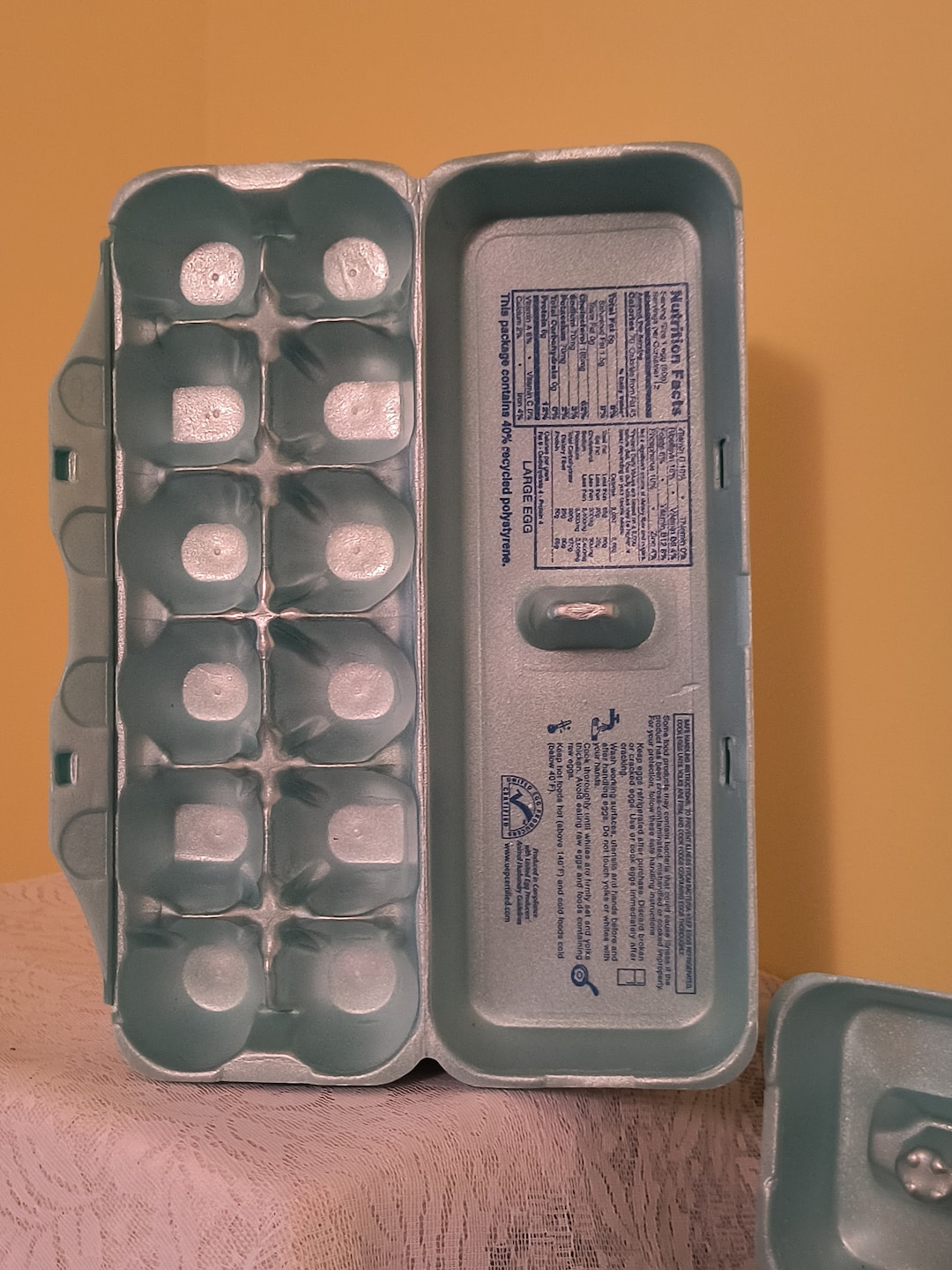 Styrofoam Egg Cartons-previously Used Empty Egg Cartons-art and Craft ...