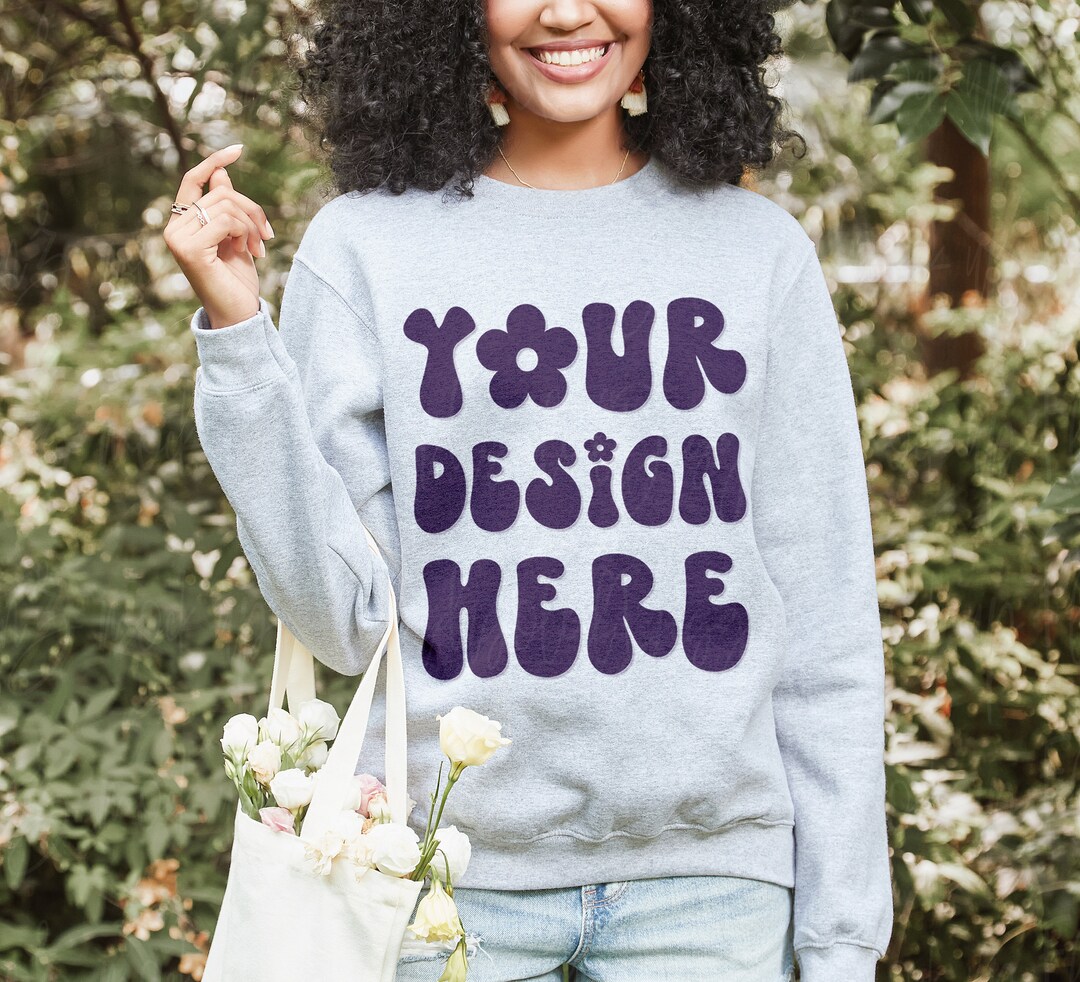 Gildan 18000 Ash Mockup, Model Mockup, Gildan Ash Gray Sweatshirt ...