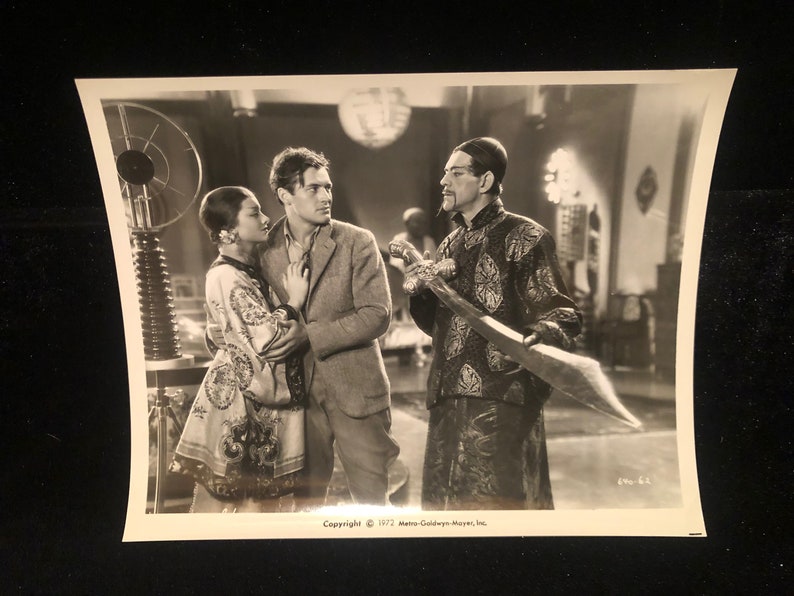 Original the Mask of Fu Manchu 1972 Black and White Photo 8x10 - Etsy