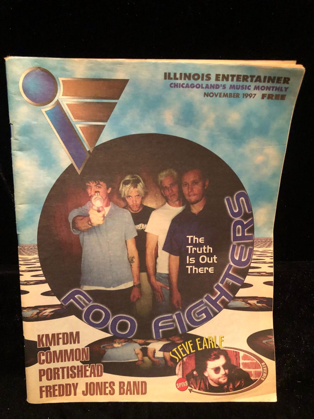 Original 1997 Original Foo Fighters Illinois Entertainer November 1997 ...
