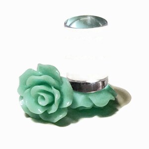 00g 0g 2g 4g 6g 8g 10g 12g 1 PAIR Mint Green 10mm Delicate Rose Flower ...