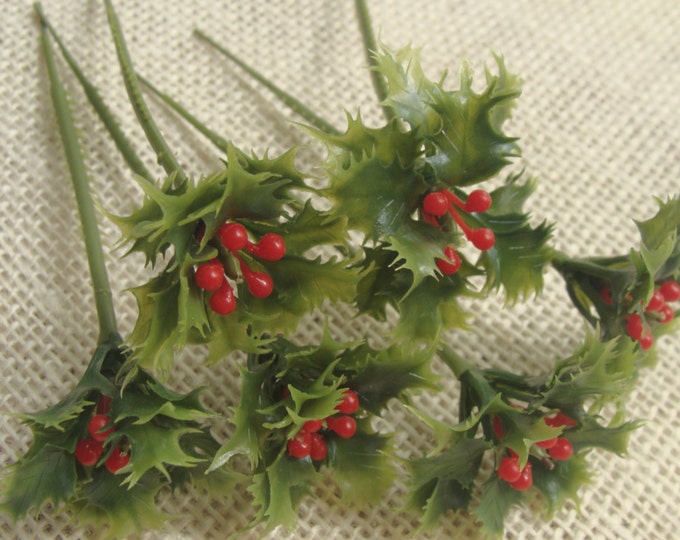 Plastic Holly Picks Lot - Small Holly and Berry Christmas Picks ...