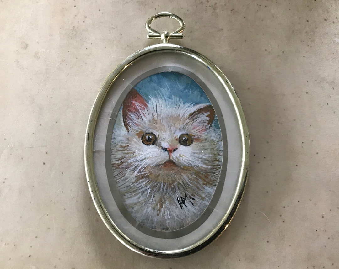 Oval Miniature Painting in Small Gold Metal Frame, Cat Face - Etsy