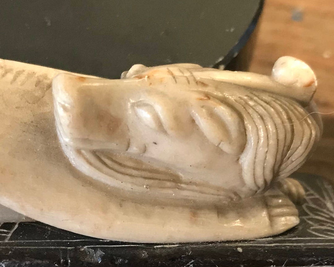 Objet asiatique, objet en pierre sculptée et gravée - Etsy France