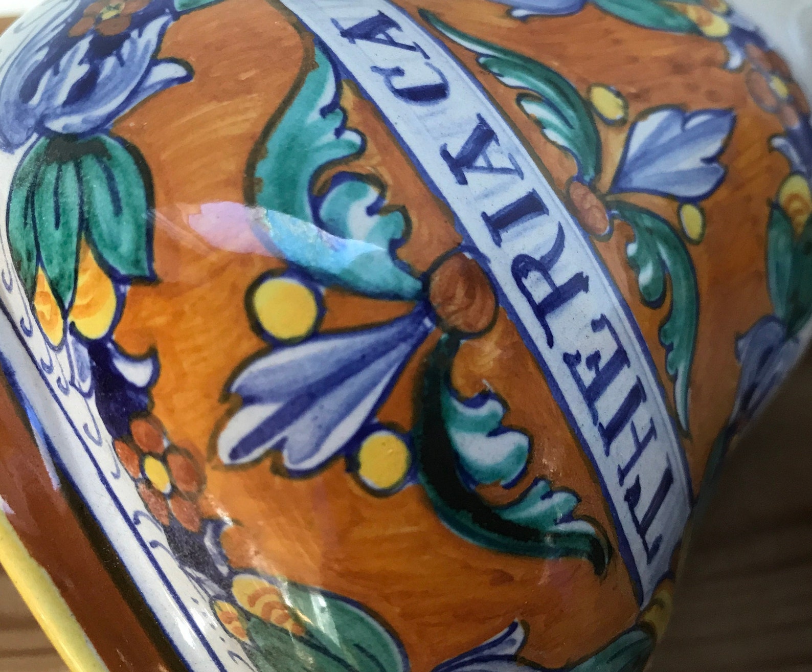 Pair of Medicine Jars With Lid, Hand Painted, Italian Majolica, Deruta ...