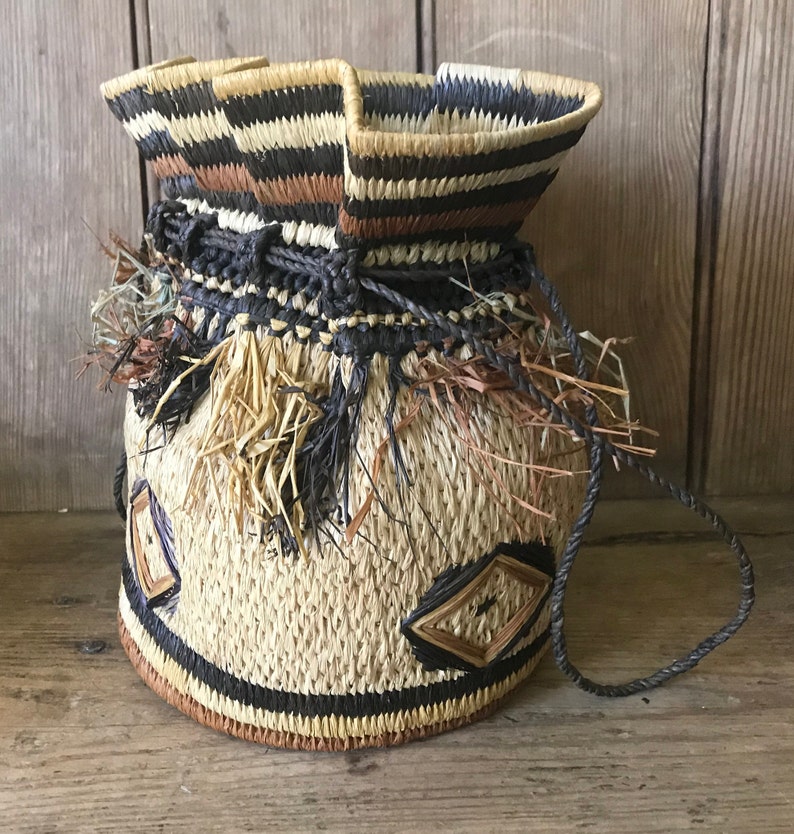 Small Raffia Handbag of African Origin - Etsy