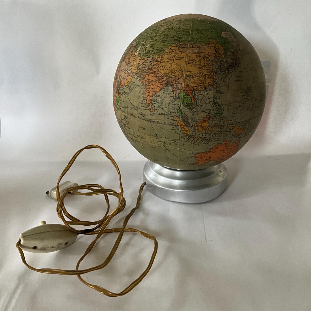 World Map From the 1940s, Paper Glued to Glass With Aluminum Base - Etsy