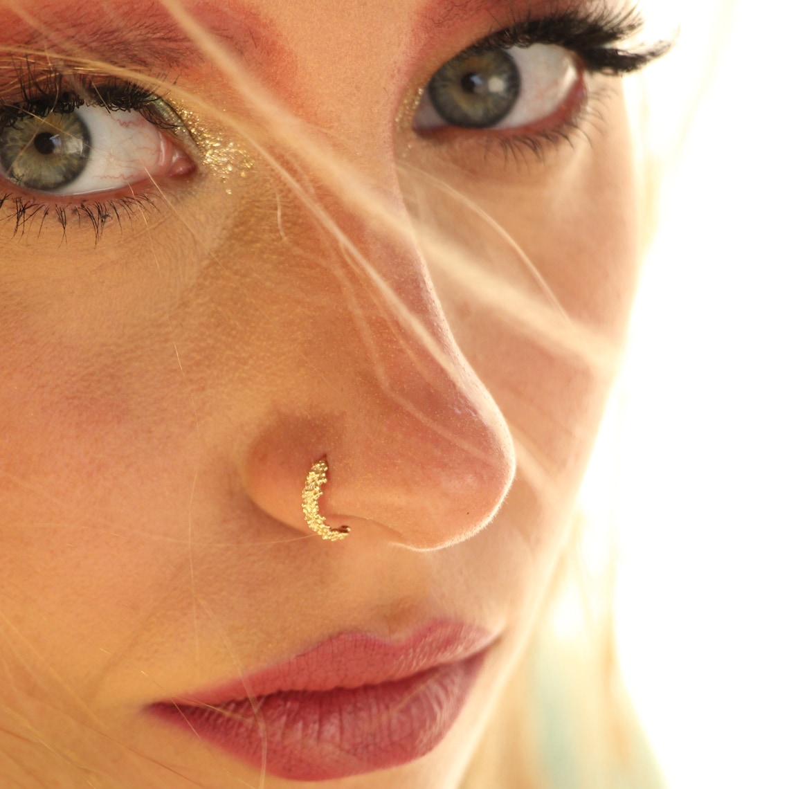 Nasenring, Tribal Nasenring, Gold Nasenring, Ohr-Piercing, Tribal ...