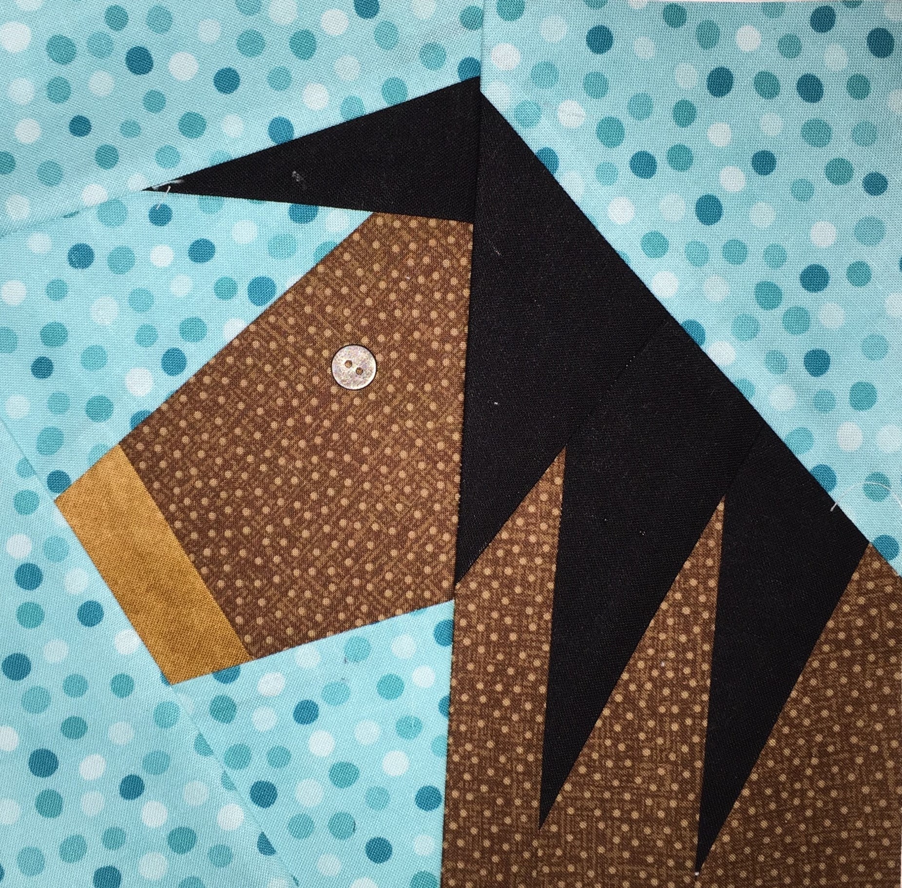 Farm & Forest Friends Paper Piecing Book: 16 Animal Quilt Block ...