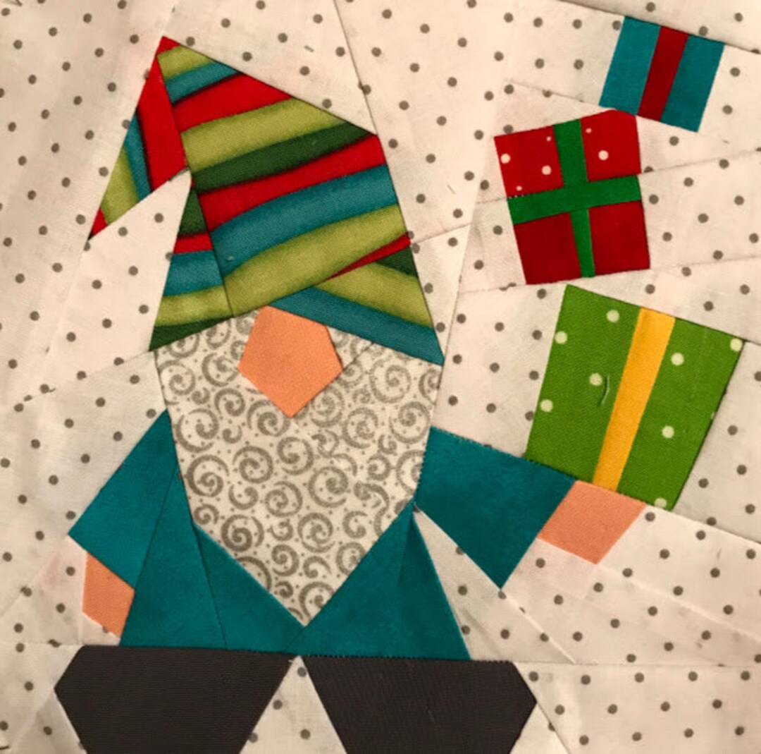 GNOME WITH GIFTS Paper Pieced Block Pattern in Pdf - Etsy