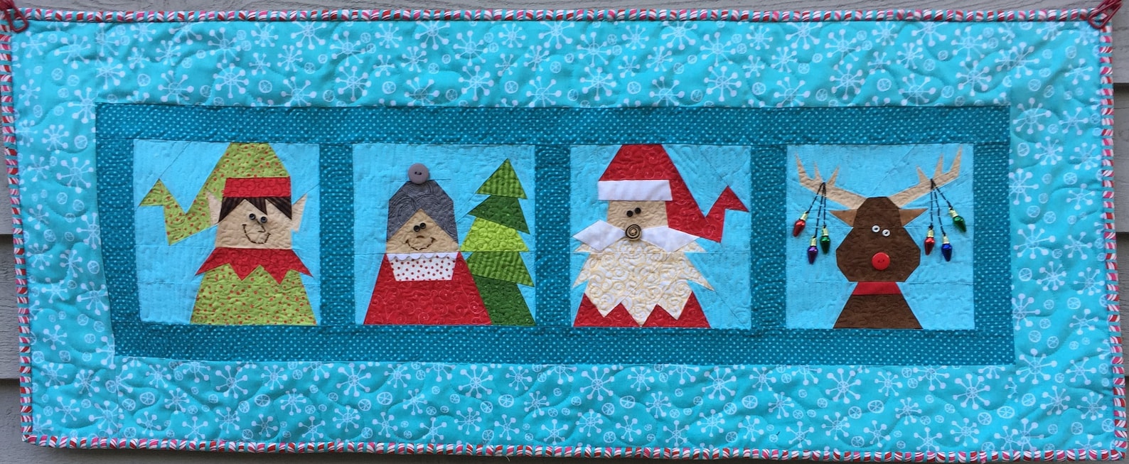 Must Be Santa Table Runner and Pillow Paper Pieced Pattern in PDF - Etsy