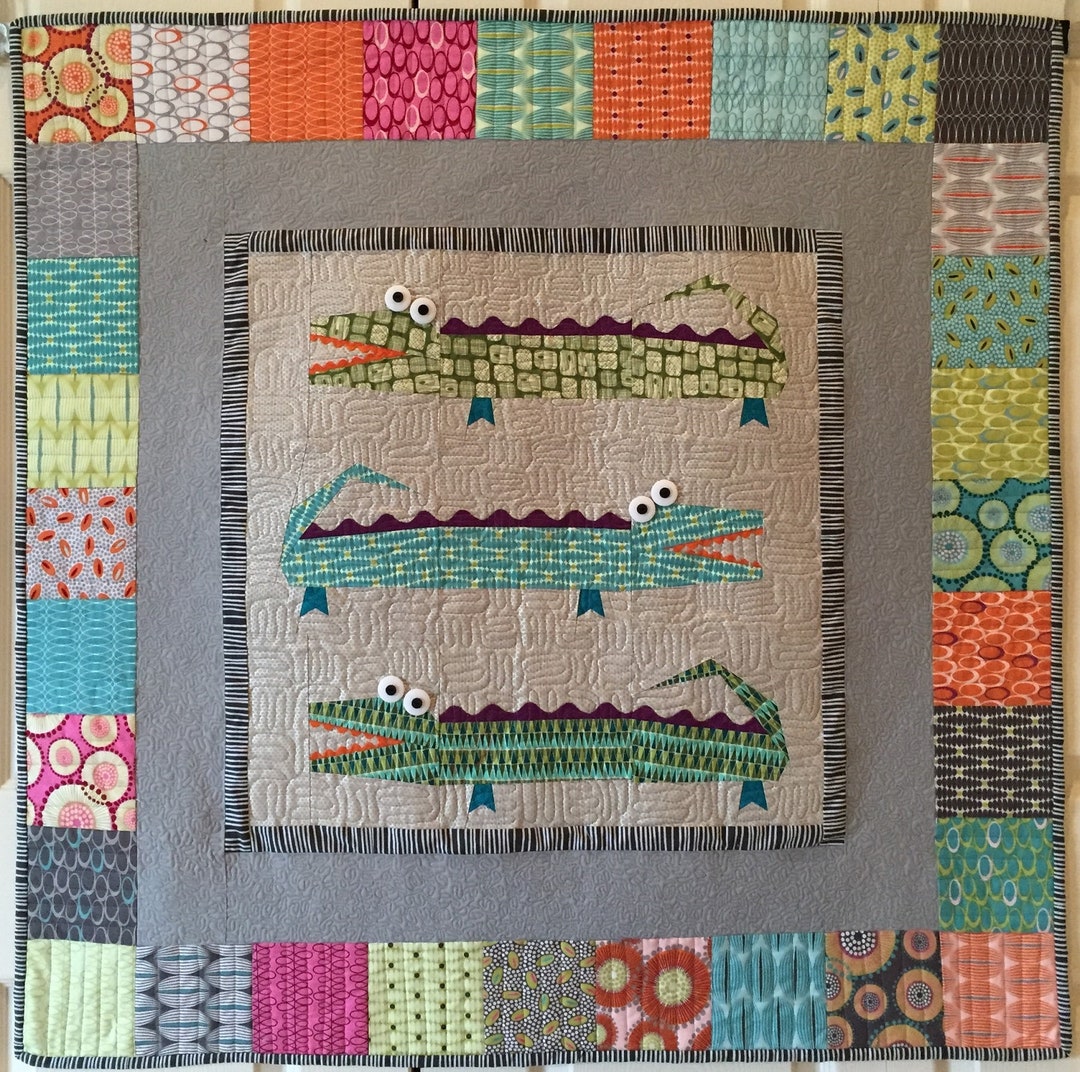 Later Alligator Paper Piecing Quilt and Pillow Pattern in PDF - Etsy