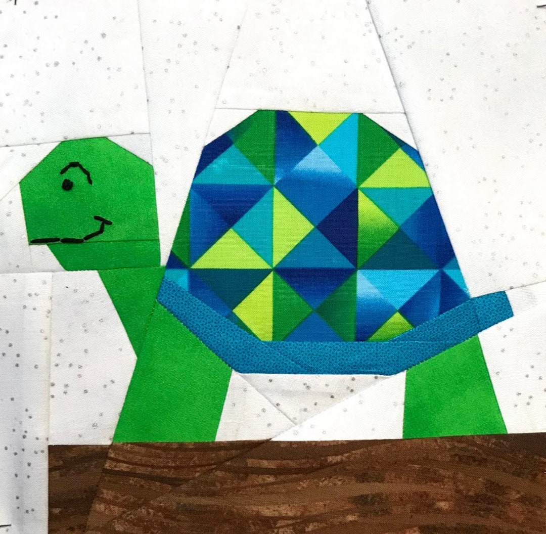 TURTLE ON a LOG Paper Pieced Block Pattern in Pdf - Etsy