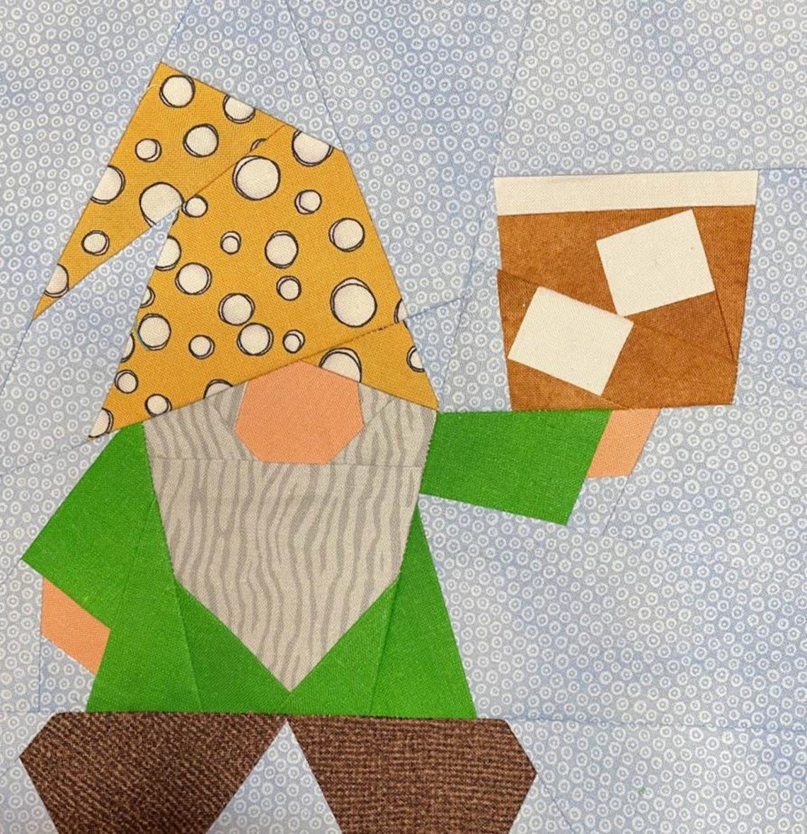 Whiskey Gnome Paper Pieced Block Pattern (PDF Download) - Etsy