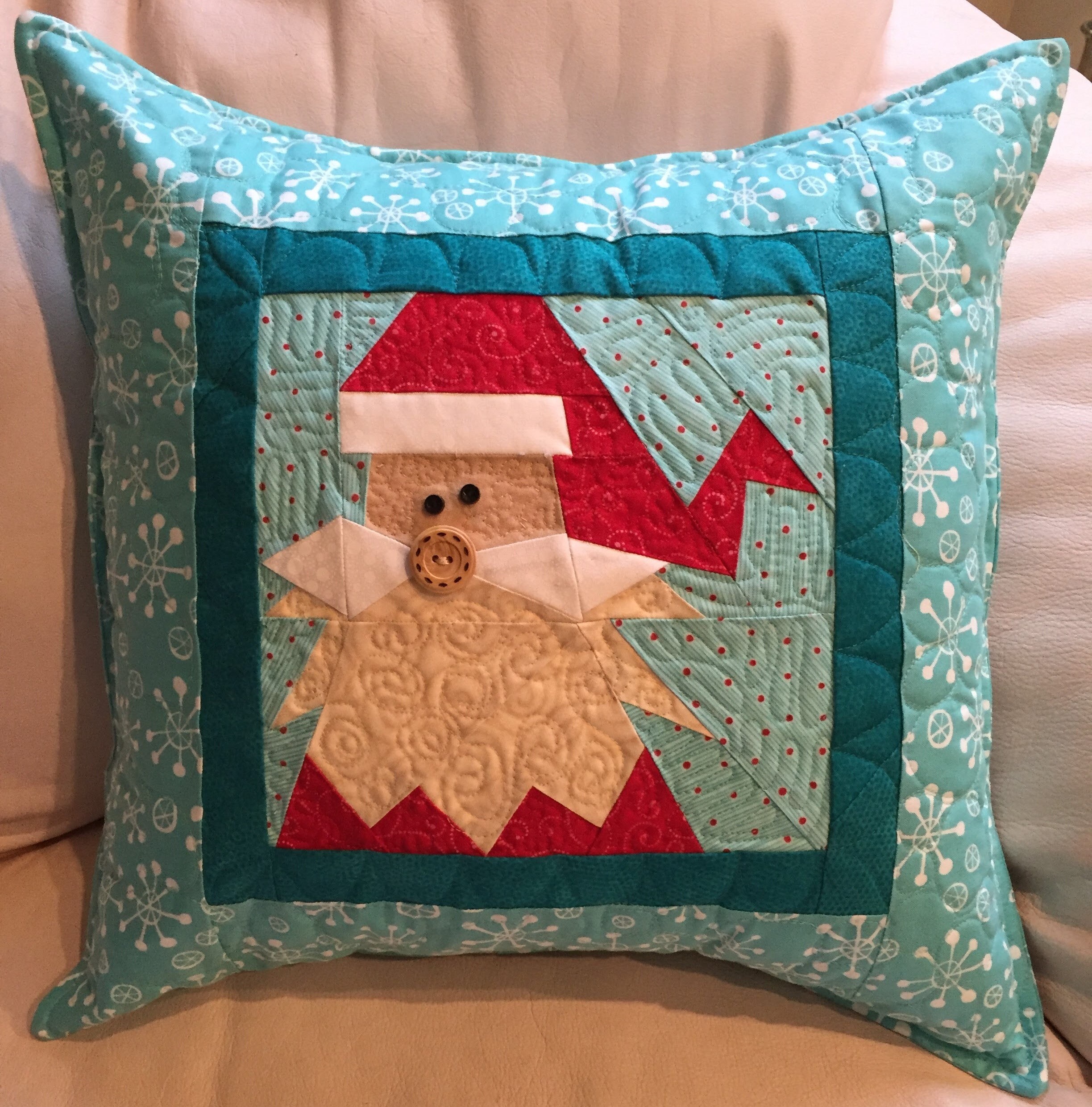 Must Be Santa Table Runner and Pillow Paper Pieced Pattern in PDF - Etsy