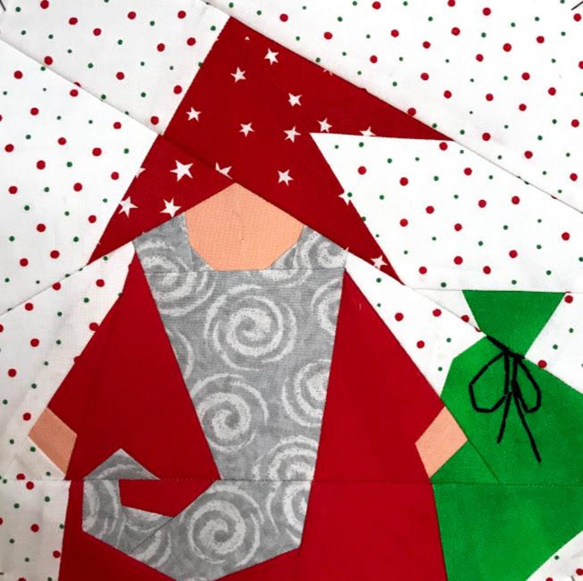 SANTA GNOME Paper Pieced Block Pattern in PDF - Etsy