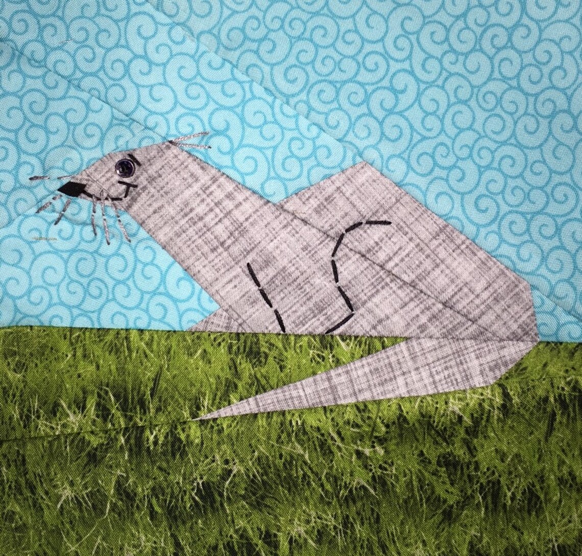 Otter Paper Pieced Block Pattern in PDF - Etsy
