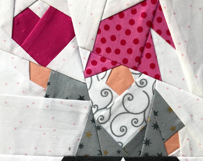 GNOME WITH ORNAMENT Paper Pieced Block Pattern in Pdf - Etsy Canada