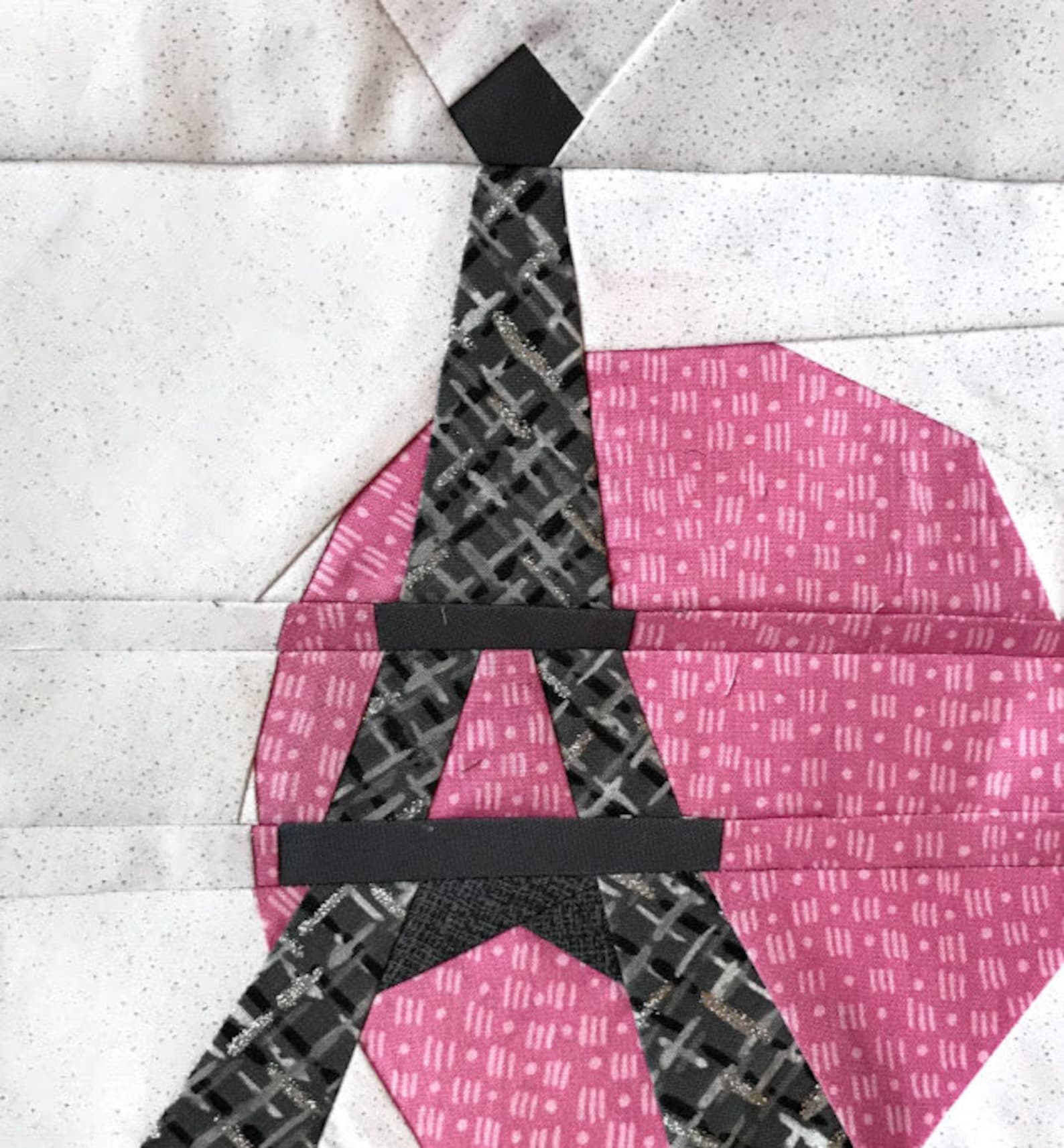 EIFFEL TOWER Paper Pieced Block Pattern in PDF - Etsy