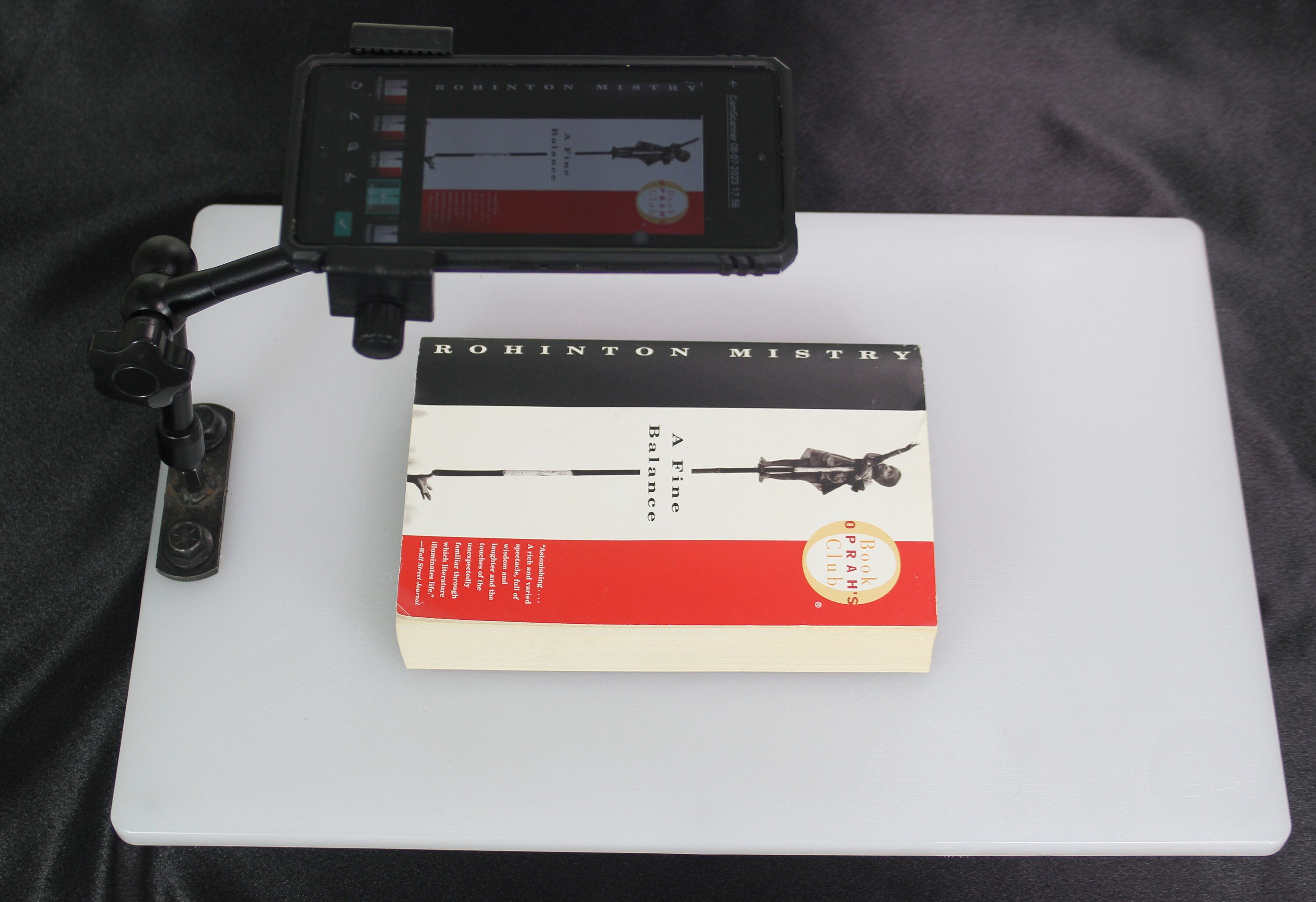CamStand ScanBoard 4- Desktop Smartphone Document Scanner