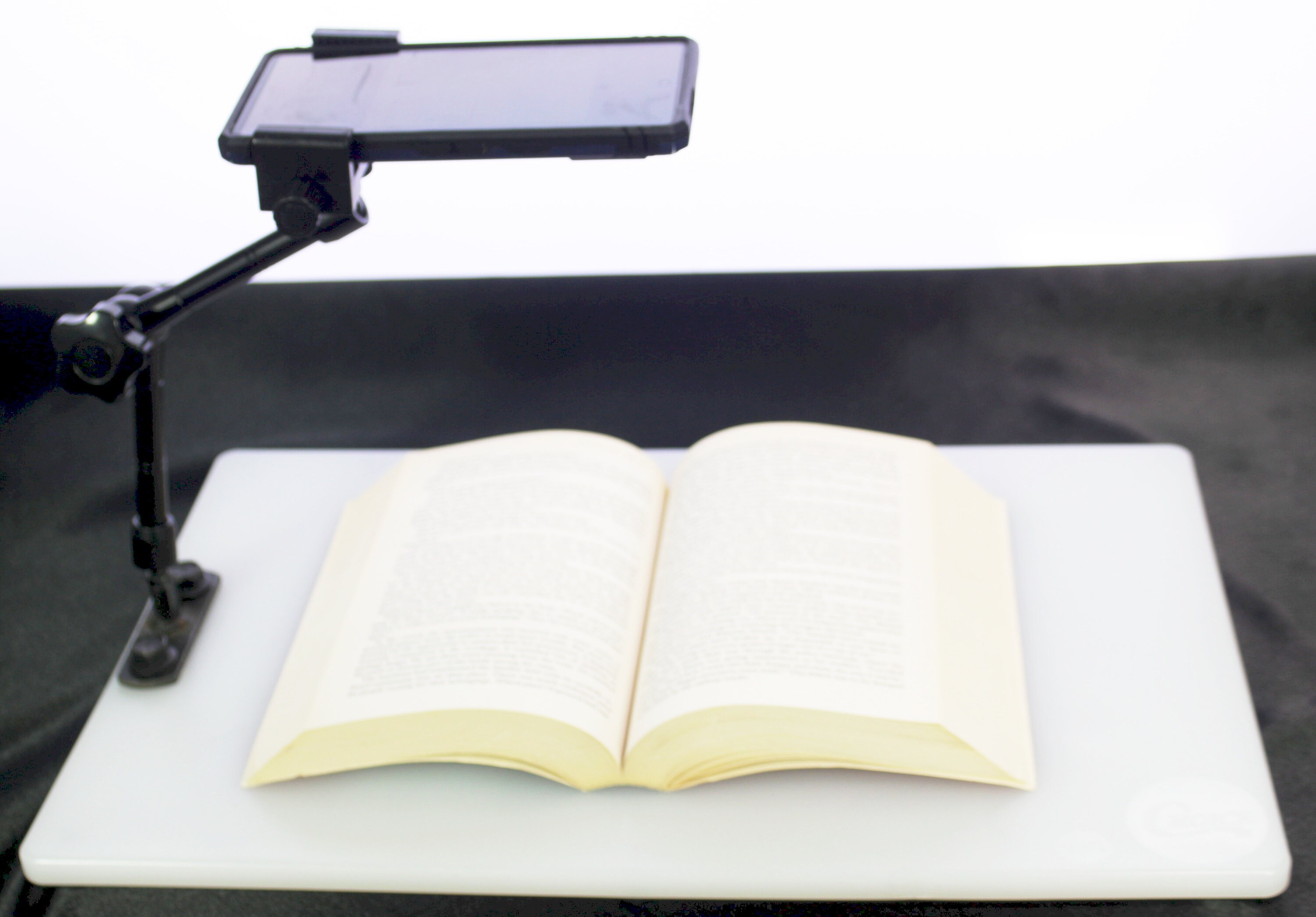 CamStand ScanBoard 4- Desktop Smartphone Document Scanner