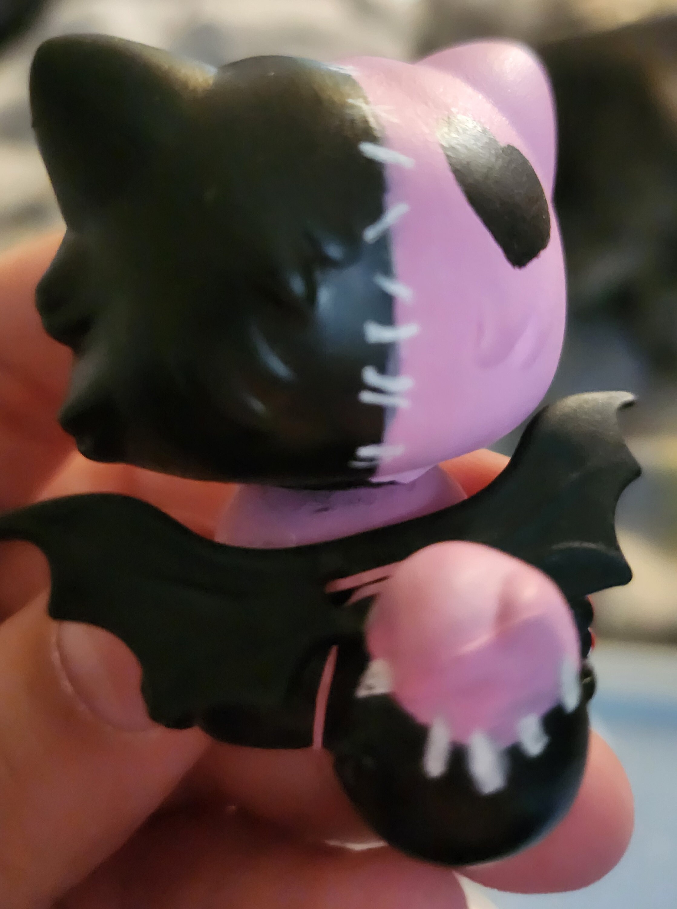 Punky Custom Persian Bat LPS - Etsy