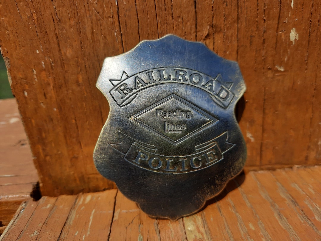 Reading Lines Railroad Police Shield Brass Badge Pin Train Men or Women ...