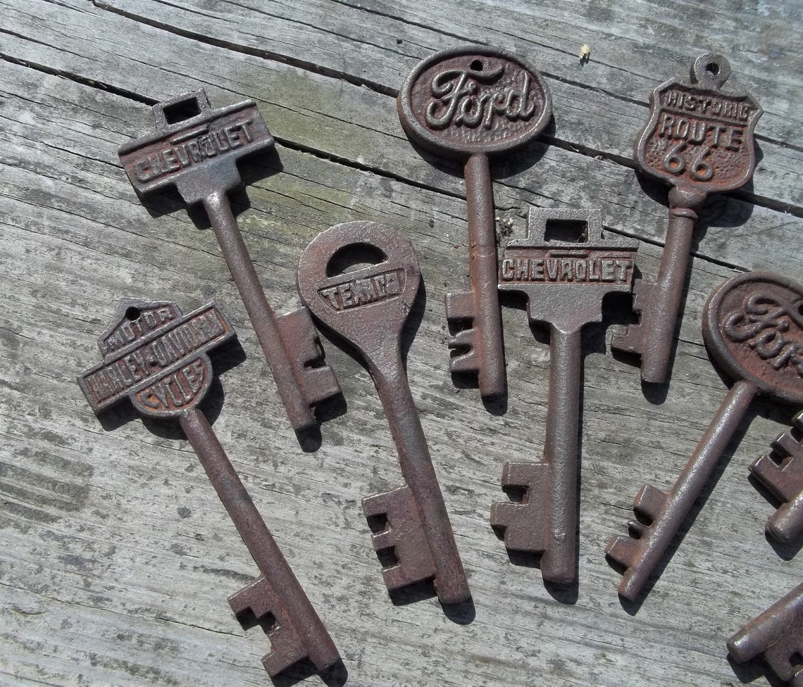 10 Cast Iron Skeleton Car Automobile Auto Keys Antique Finish - Etsy
