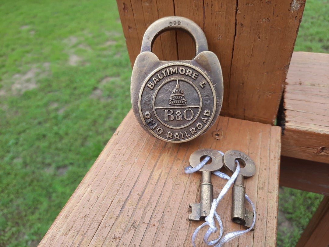 Heavy Brass B&O Railroad Lock BALTIMORE OHIO Railroad Railway Padlock ...