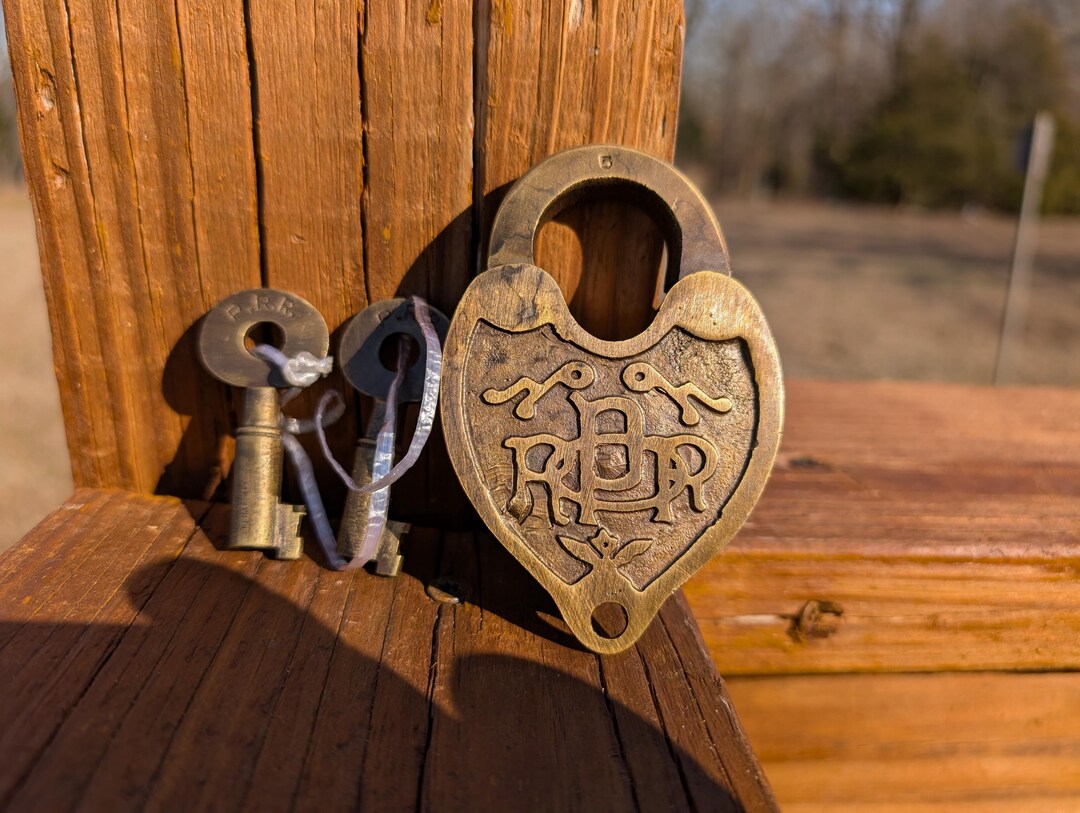 Heavy Brass PRR Railroad Lock PENNSYLVANIA RAILROAD Padlock Railway ...