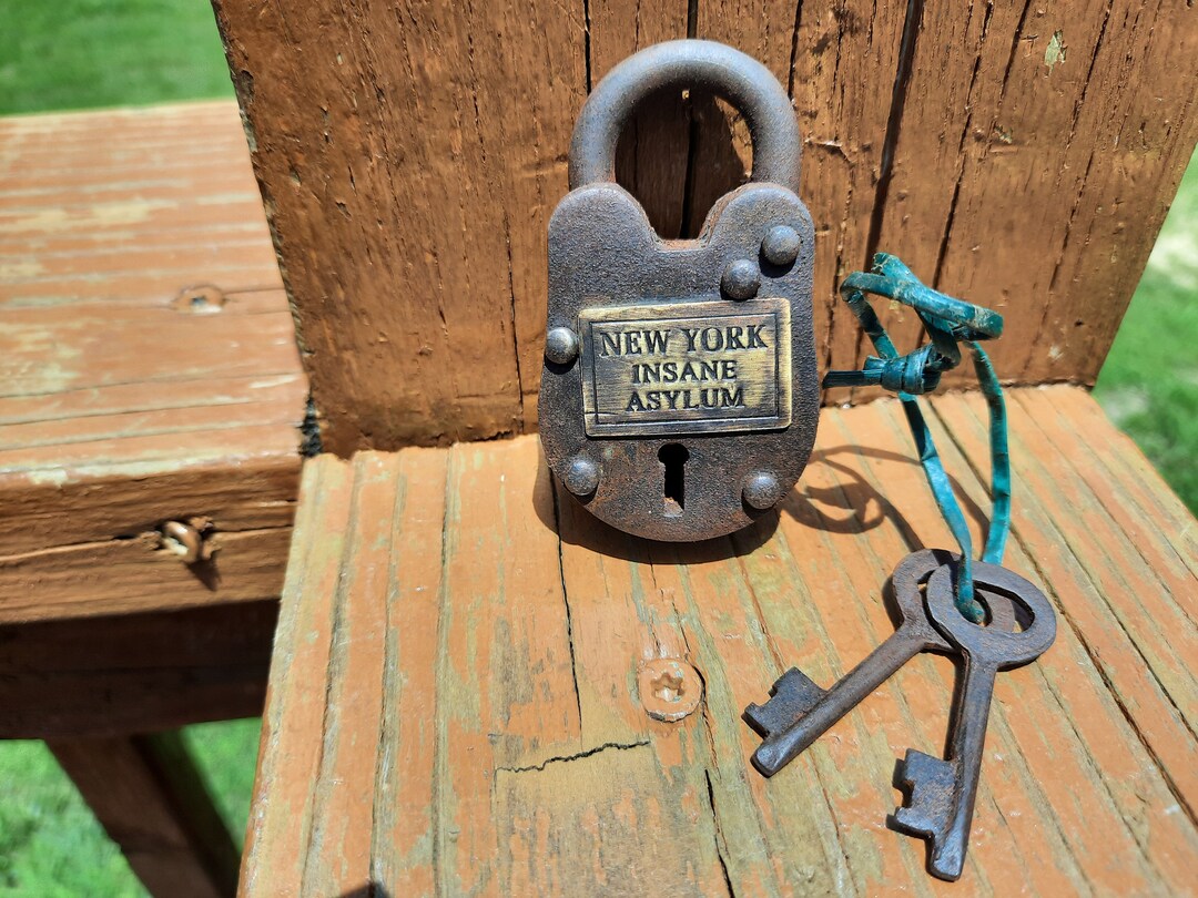 Miniature Mini Cast Iron New York Insane Asylum Lock & Keys Padlock ...