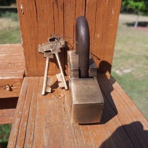 Large Heavy Brass CHEVROLET Chevy Lock Padlock & 2 Keys Both Marked ...
