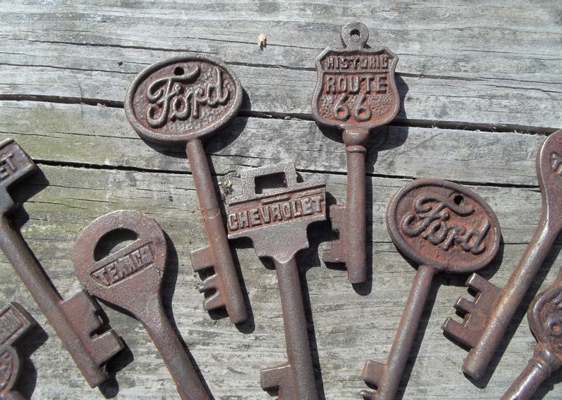 10 Cast Iron Skeleton Car Automobile Auto Keys Antique Finish - Etsy