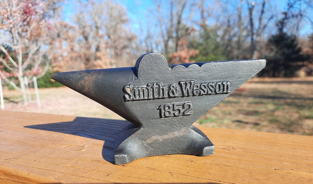 Large Heavy Cast Iron 1852 Smith & Wesson Anvil Gun Blacksmith Tool 3 ...