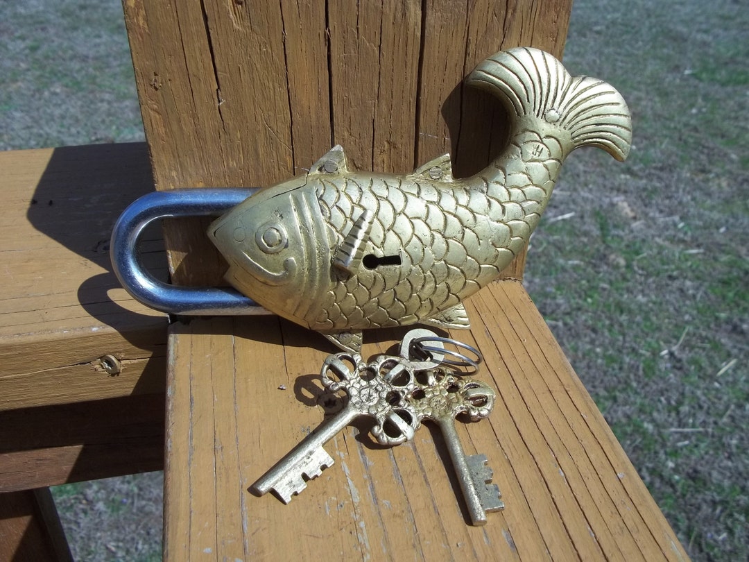 Unique Heavy Brass Fish Lock Padlock 2 Keys Trick Lock Koi - Etsy
