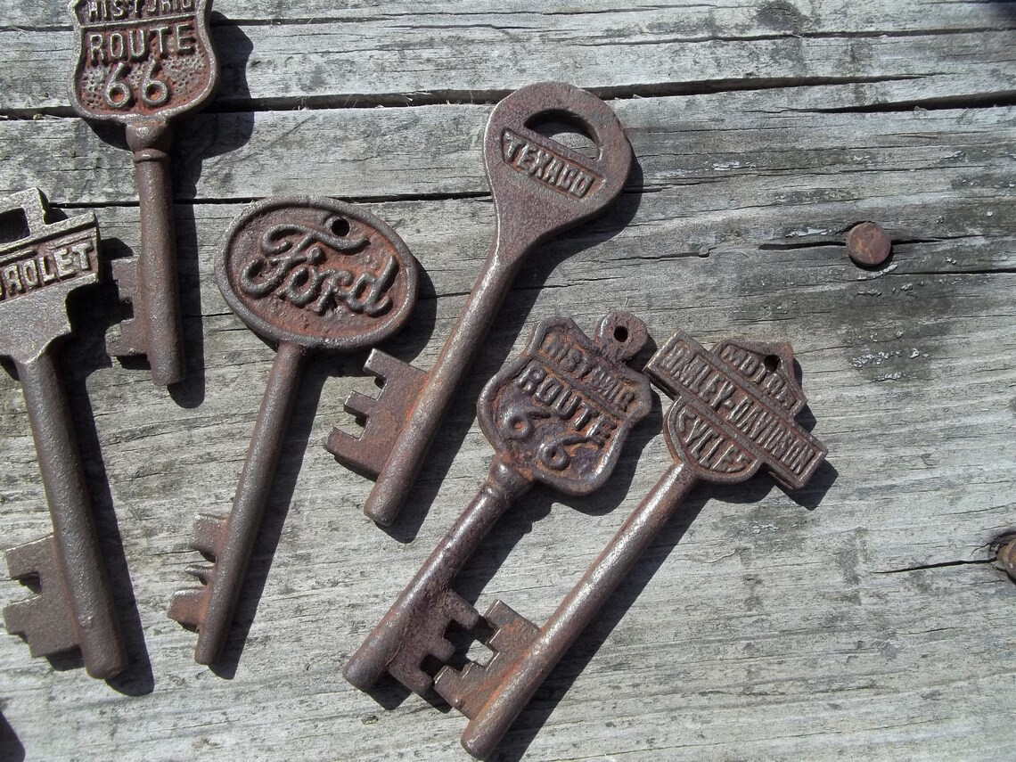 10 Cast Iron Skeleton Car Automobile Auto Keys Antique Finish - Etsy