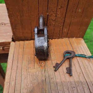 Miniature Mini Cast Iron Colt Pistol Case Cabinet Lock & Keys Padlock ...